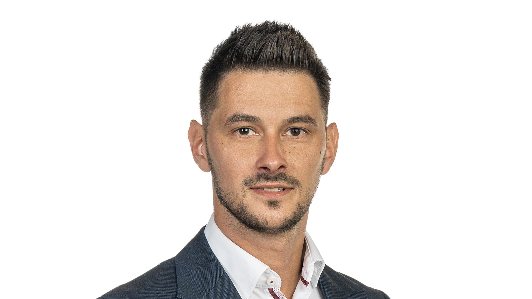 Adrian-Valentin Corebut – Finanzberatung in Ulm